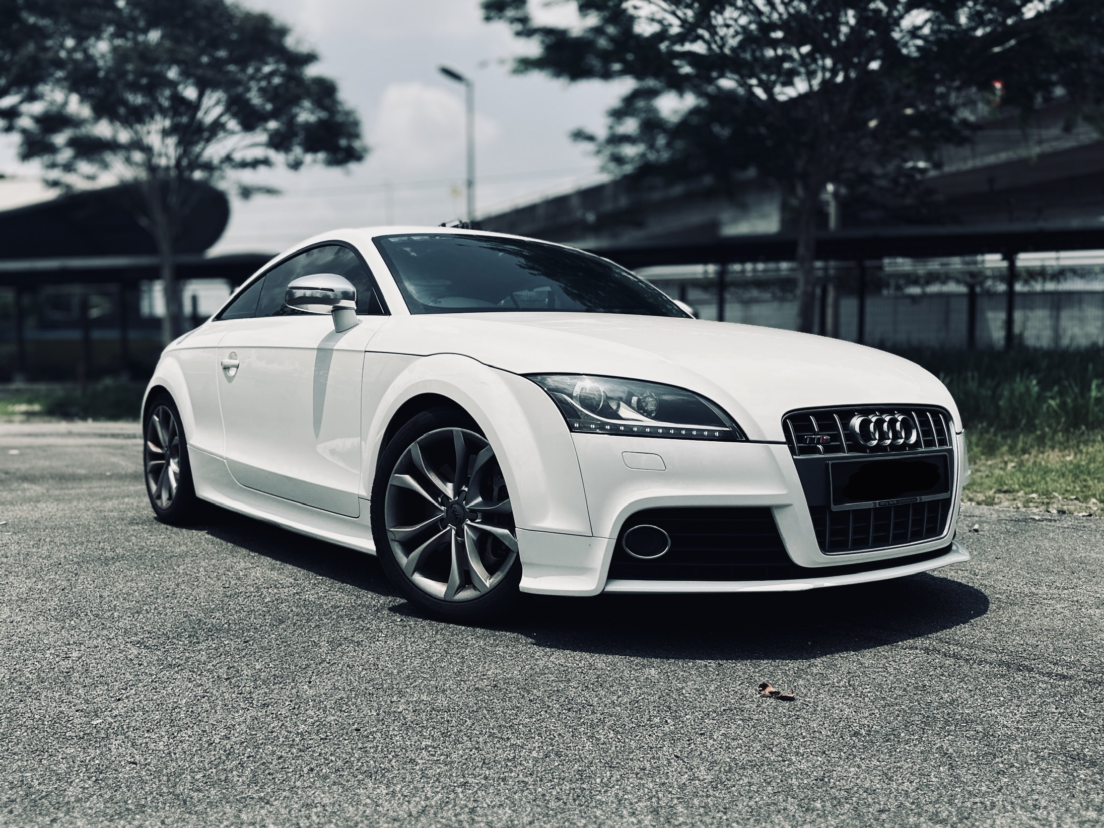 Sports Coupe Booking | NEXX Car Rental